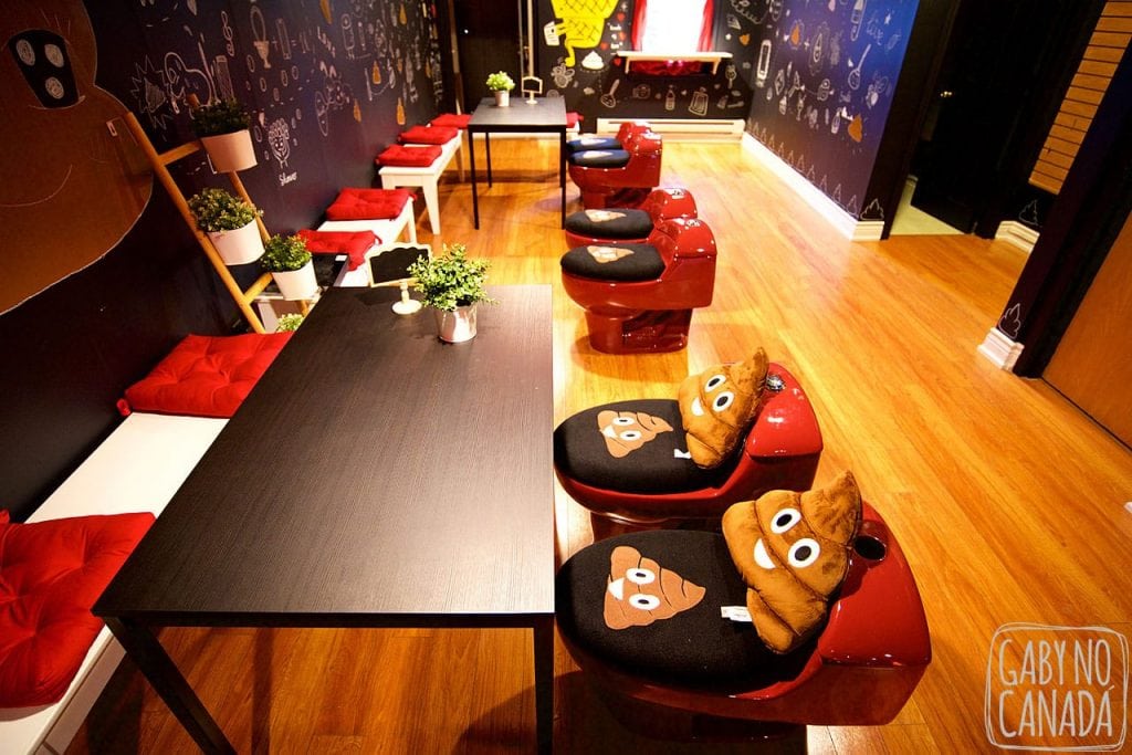 Poop Café: conheça a cafeteria canadense onde o tema de tudo é o cocô ...