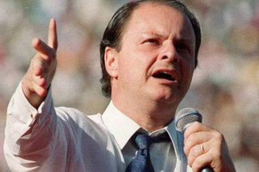 Edir Macedo, história e vida do fundador da Igreja Universal e da Record