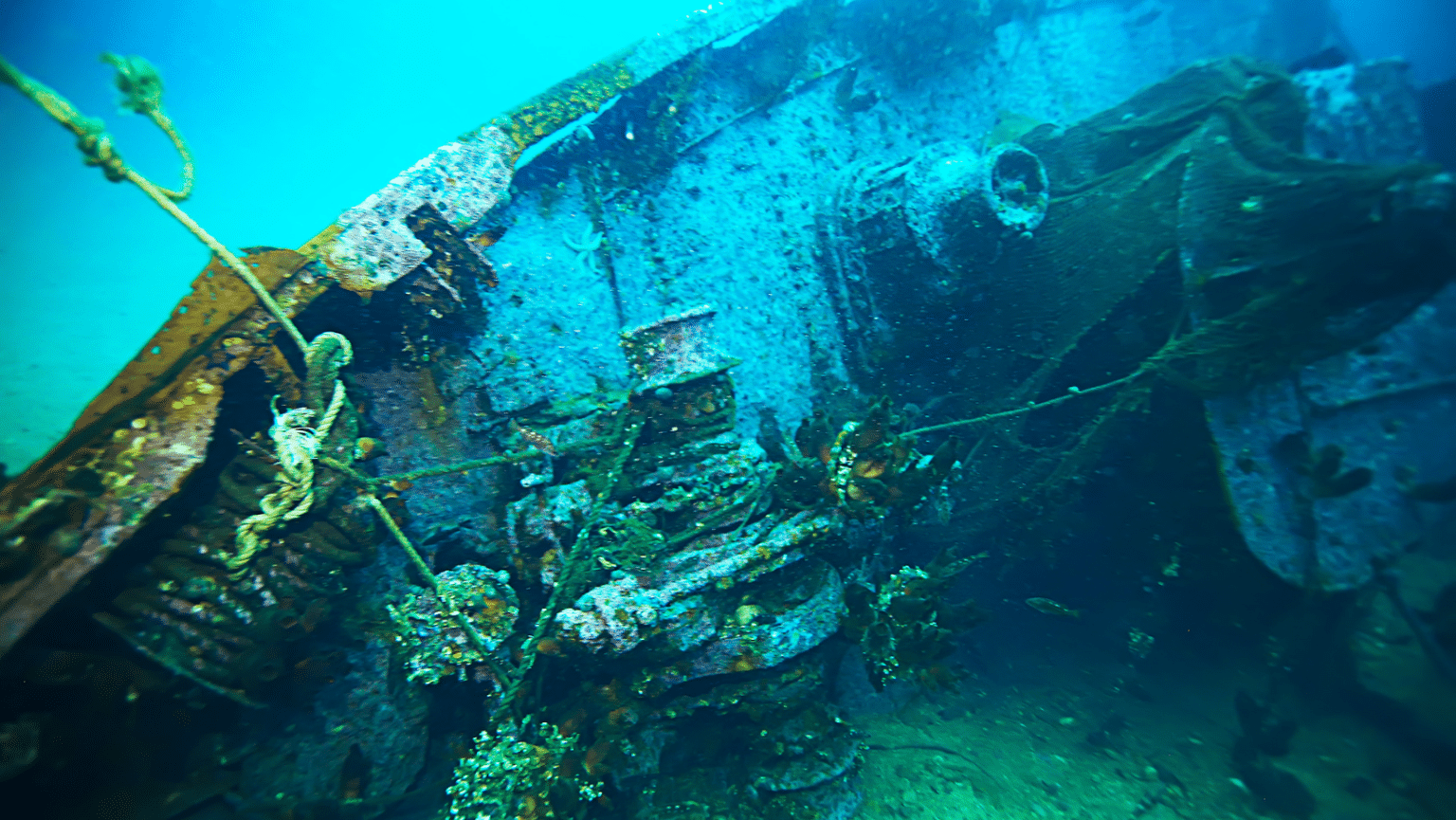 Navios naufragados: conheça a história de 5 deles